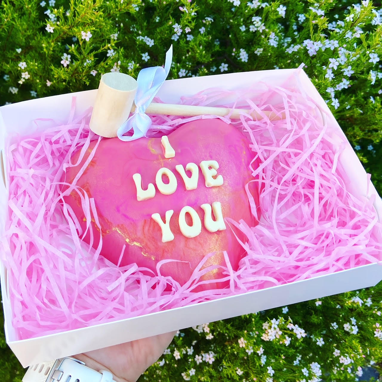 Medium Smash Heart – Smash Cake Central